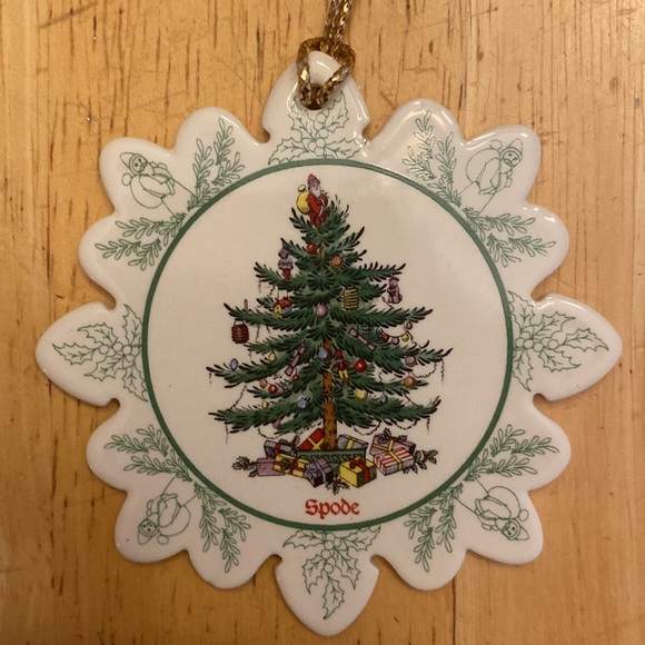 Spode | Holiday | Spode Vintage Christmas Tree Ornament | Poshmark